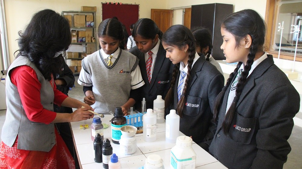Bio Lab - LNCT World School